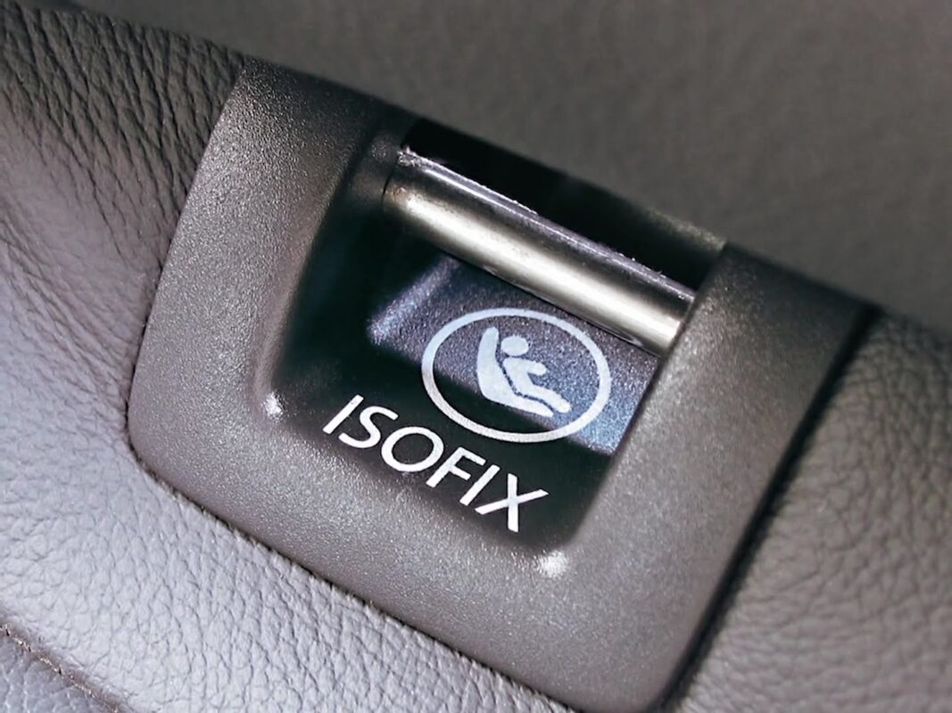 ISOFIXคืออะไร? 1 ระบบยึดคาร์ซีทสุดปลอดภัยช่วยปกป้องลูกรัก